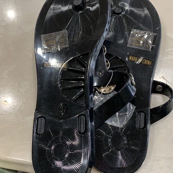 Fibi &Clo | Shoes | New Womansflat Flip Flap | Poshmark